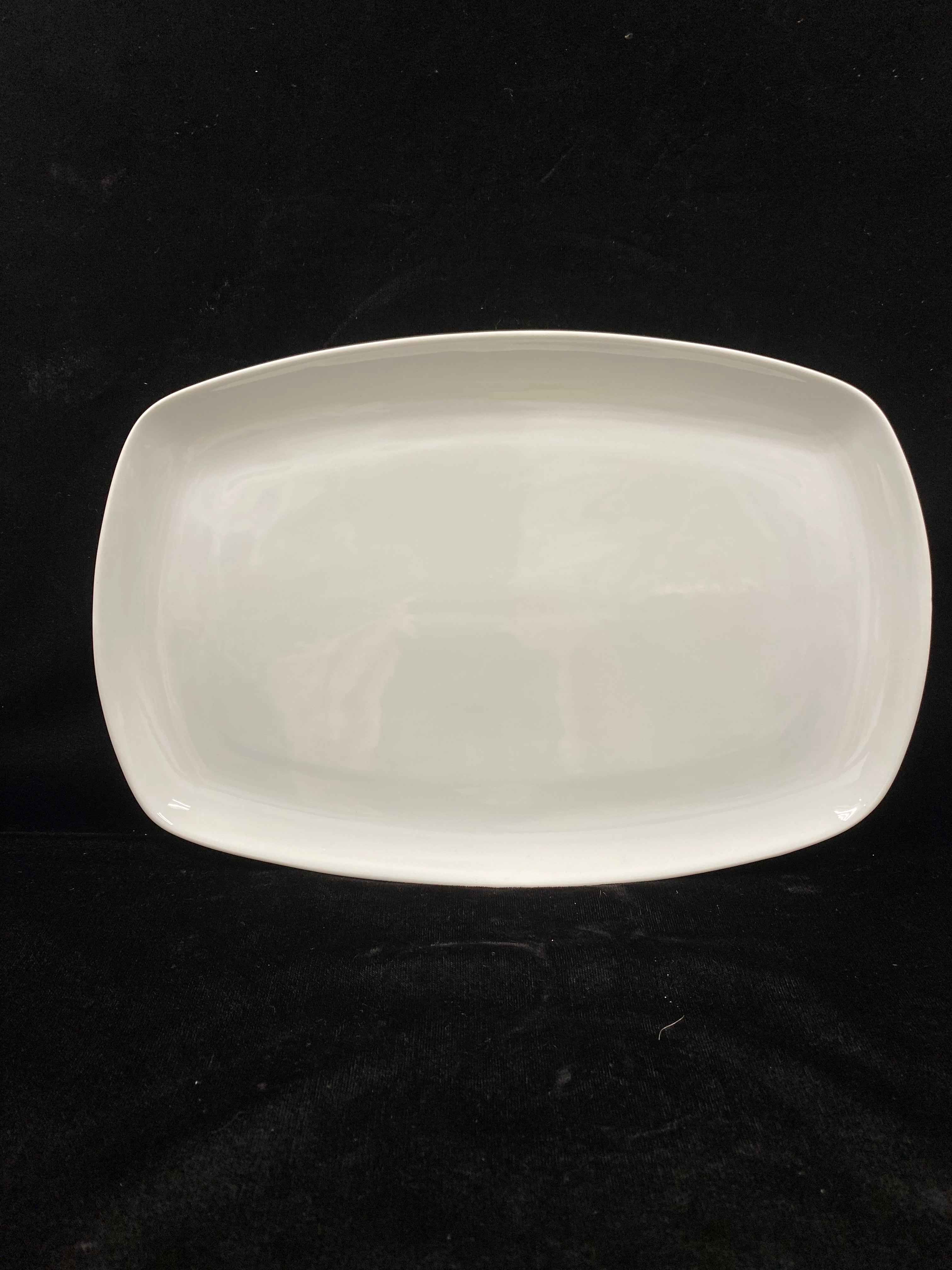 14 INCH RECTANGULAR PLATE Item # 67258 – Plates and Beyond